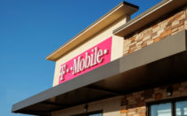 T-Mobile can now fix your Apple device even if you’re not a T-Mo ...