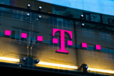 Report: T-Mobile Shuts Down Support Centers, Thousands Lose Jobs ...